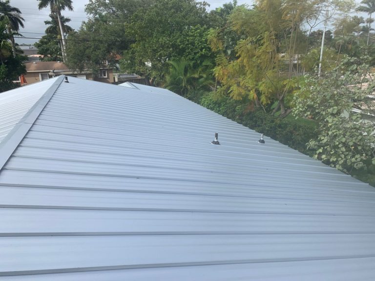 Wind Resistant Roofing Contractor – MIS Contractor